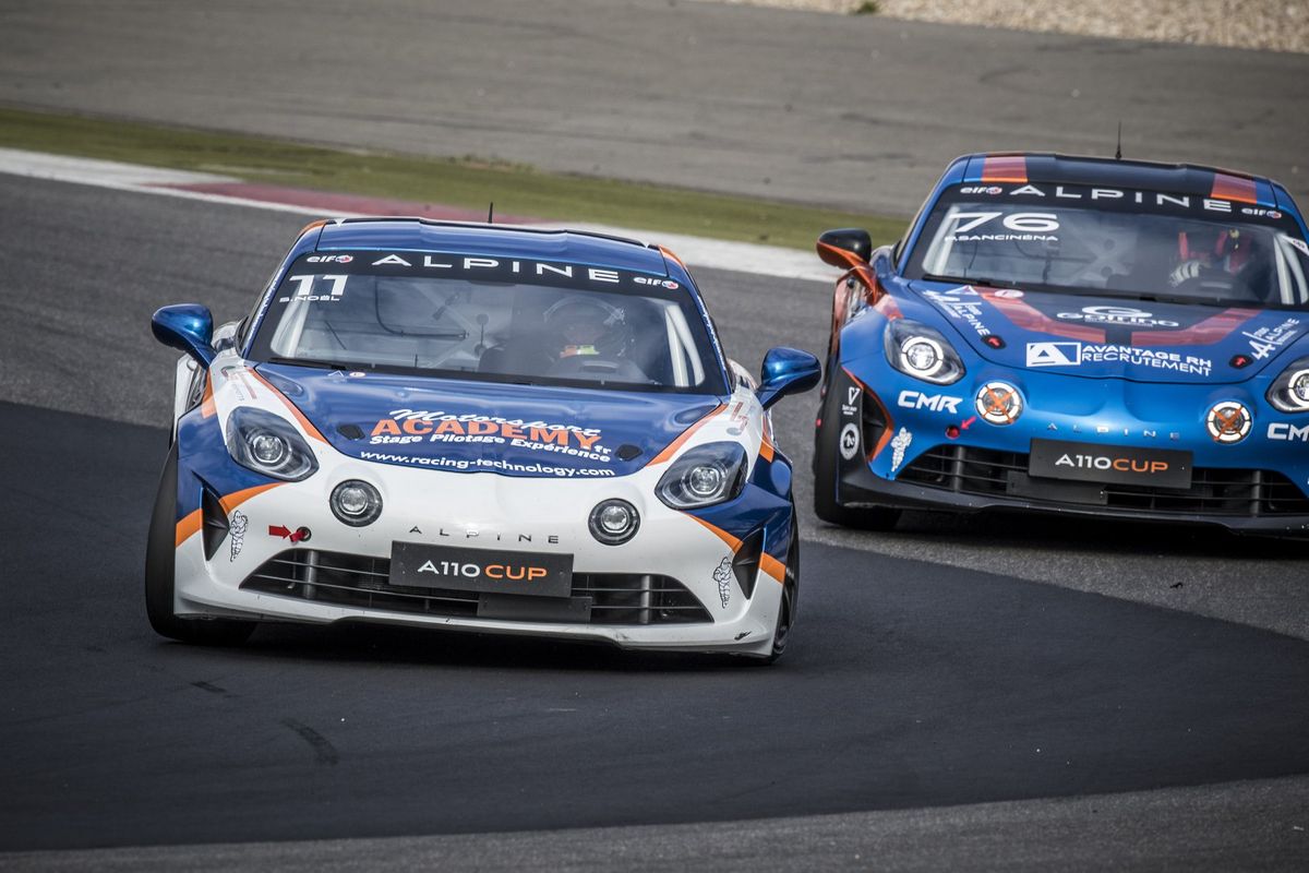 [Montée en puissance du Team Racing Technology en Alpine Elf Europa Cup ...